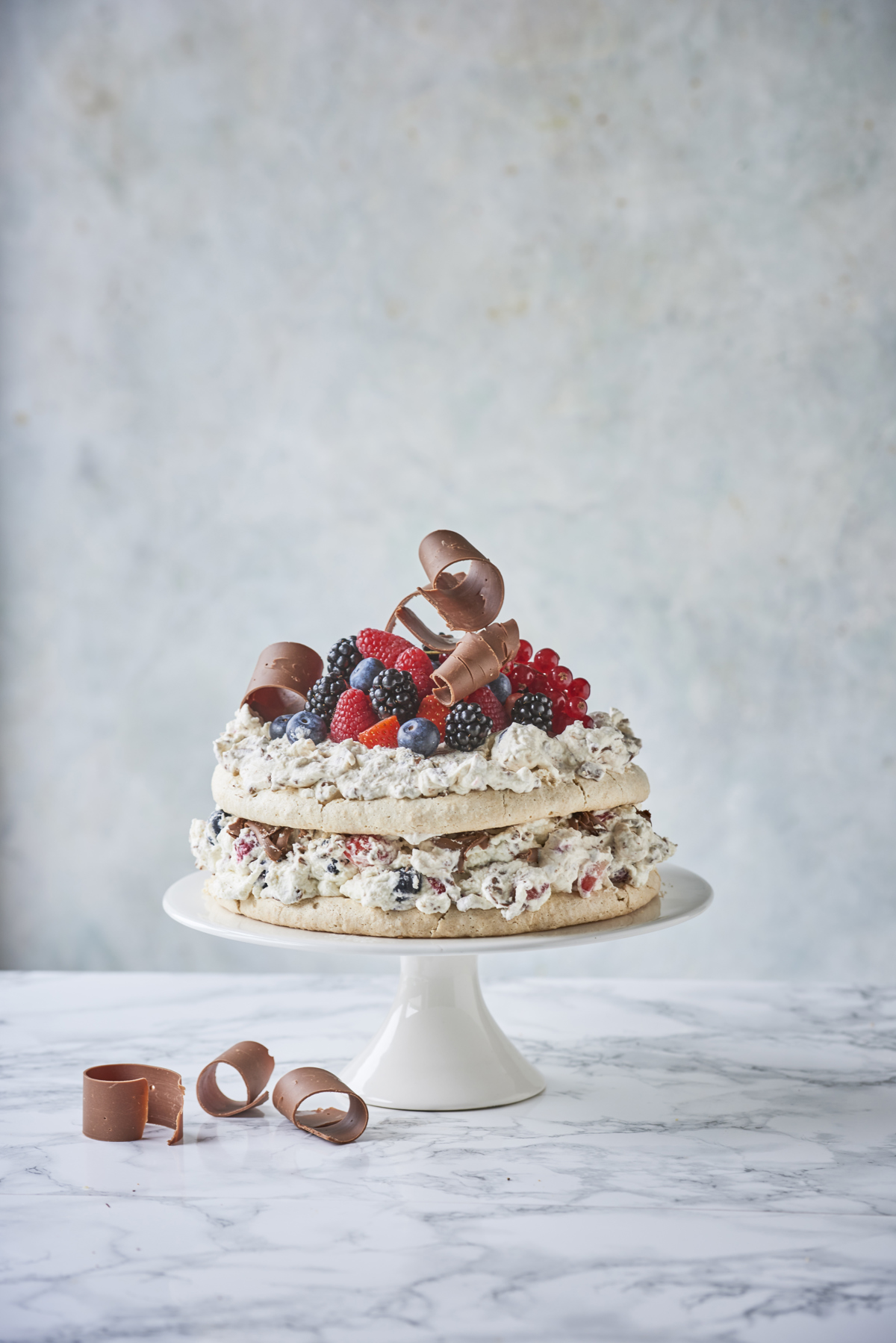 Fragilitelagkage med nougat og bær | Odense Marcipan