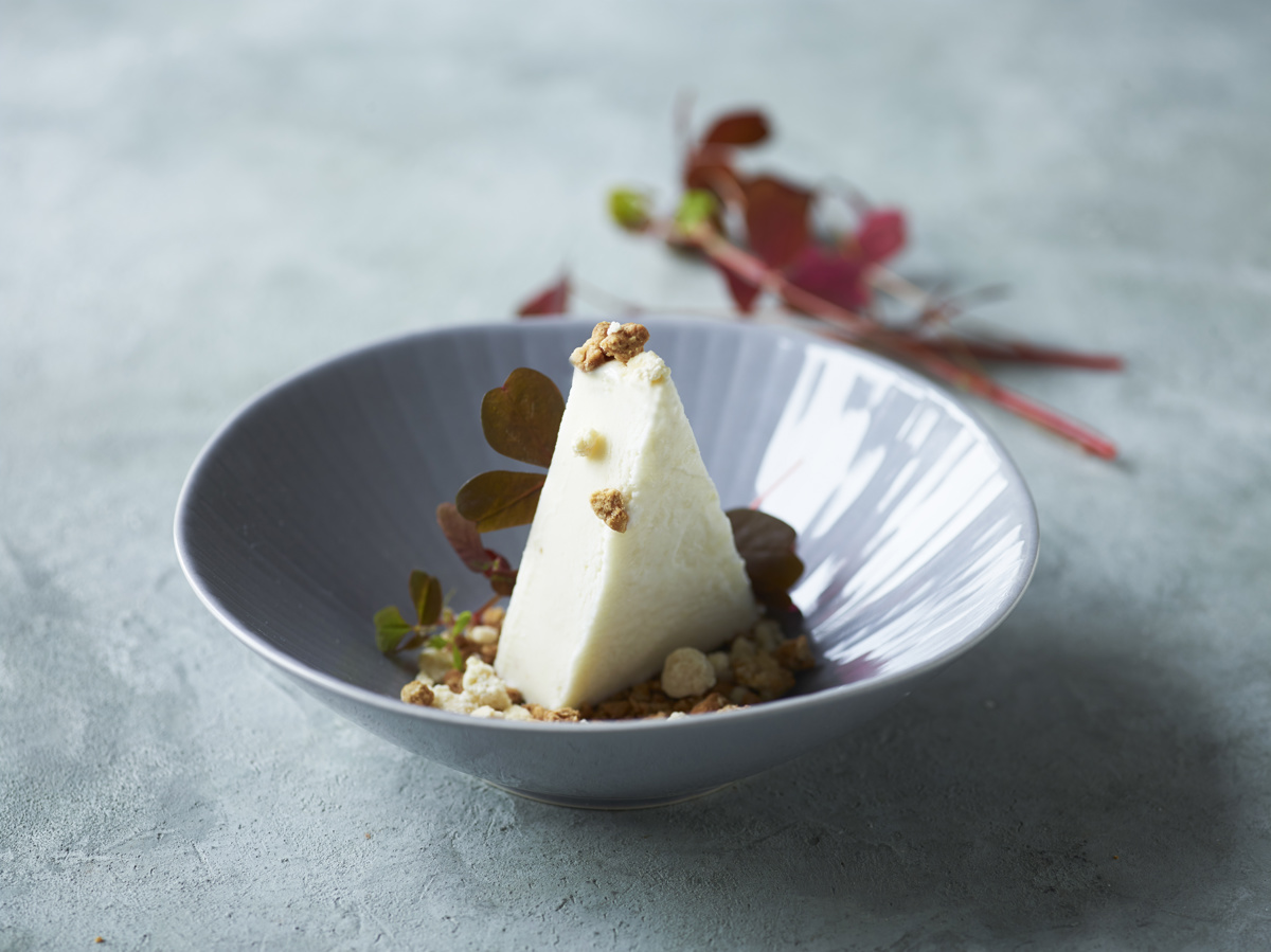 Mandelis på hvid chokolade og mandelknas | Odense Marcipan